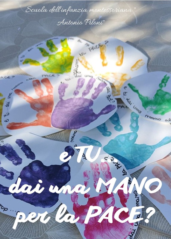 Lecco: le manine della A.Piloni portano un messaggio di pace nel ...