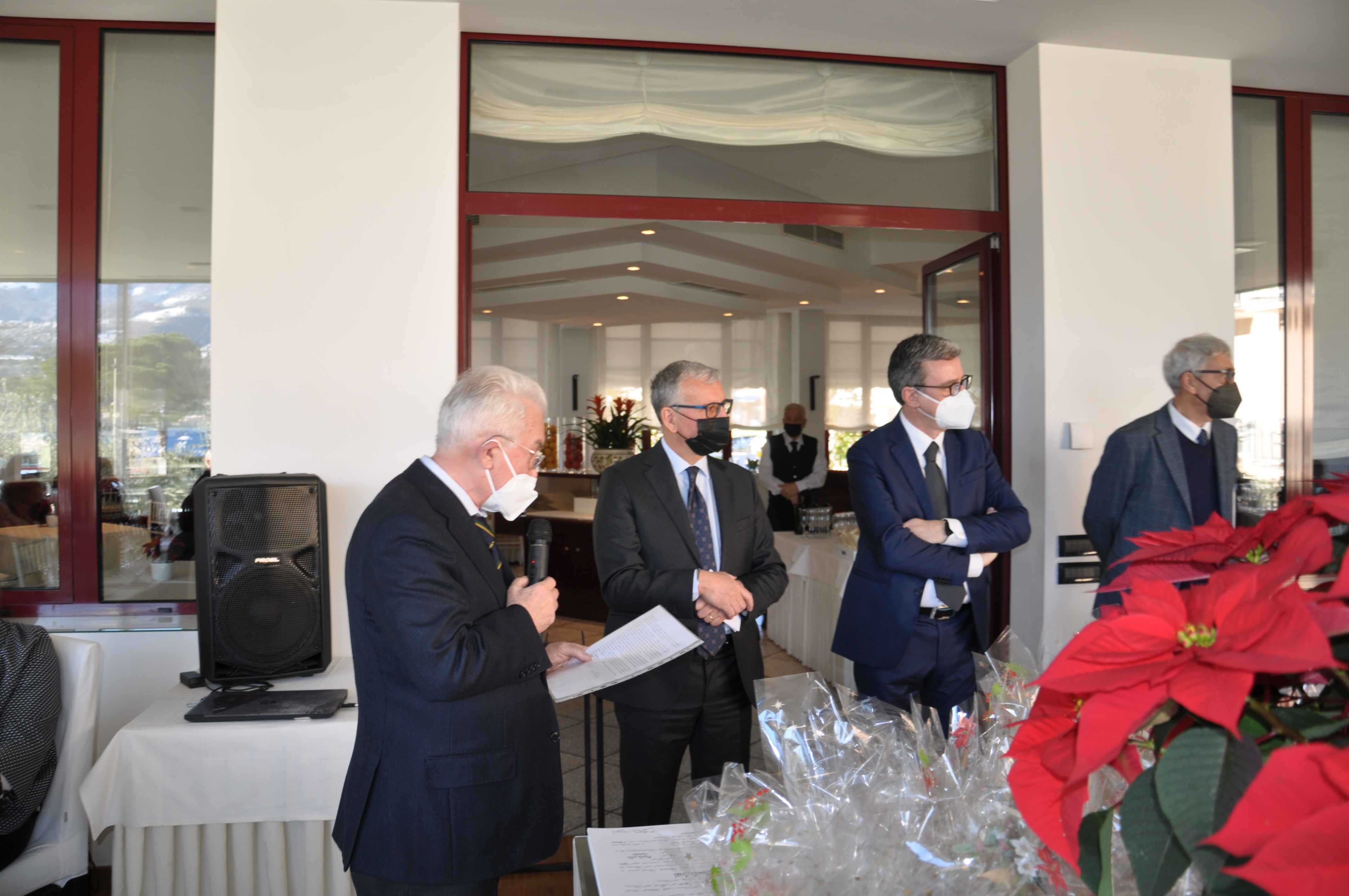 Garlate: alla presenza dei prefetti di Lecco e Como, premiati i nuovi ...