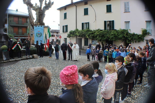 Introbio: cerimonia per il 4 Novembre, ricordata la vicenda del Milite ...